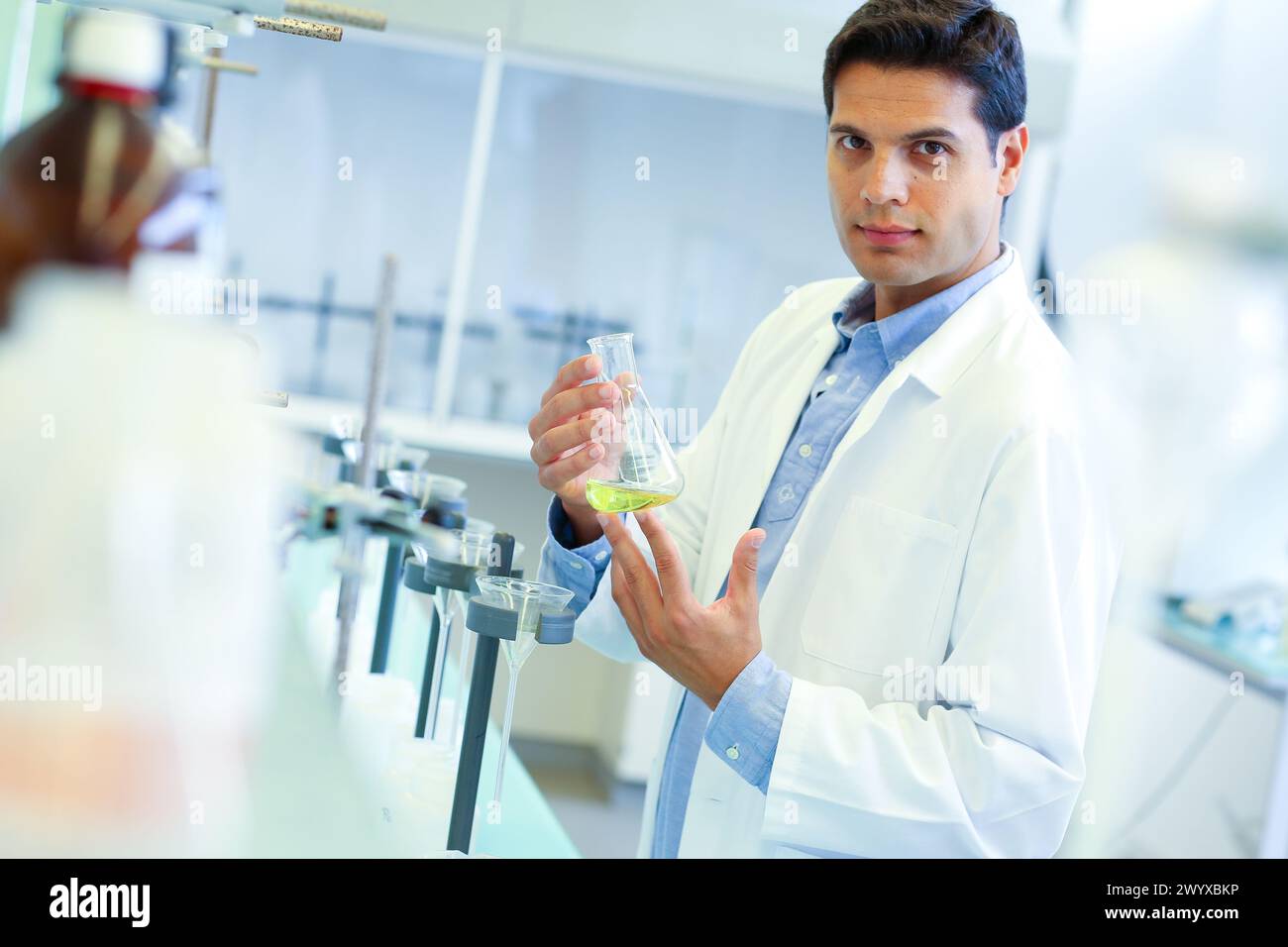 Researcher. Disaggregation and sample preparation arid steel, for ...