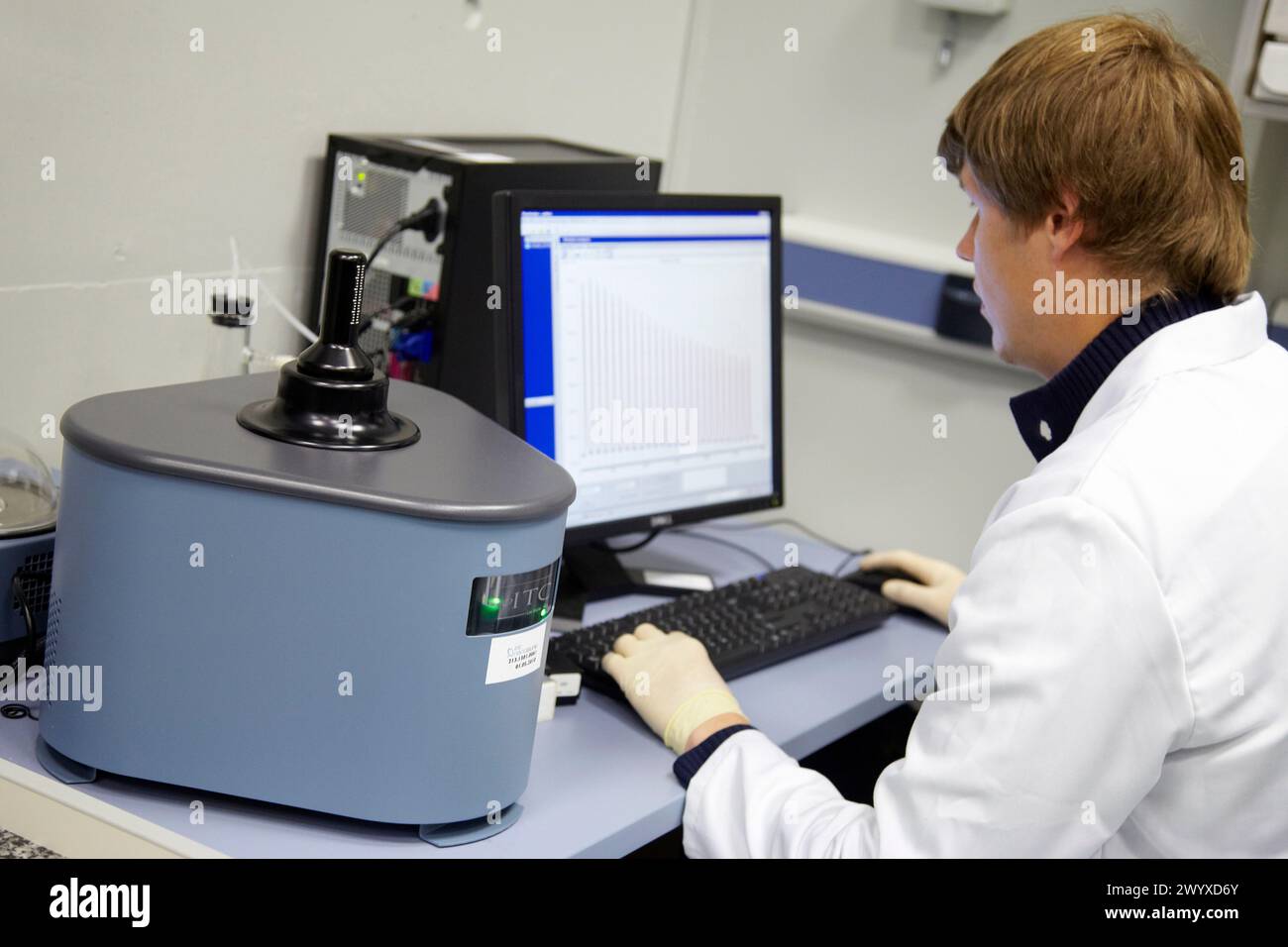 Isothermal titration calorimeter hi-res stock photography and images ...