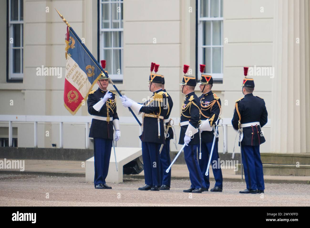 Gendarmarie garde republicaine hi-res stock photography and images - Alamy