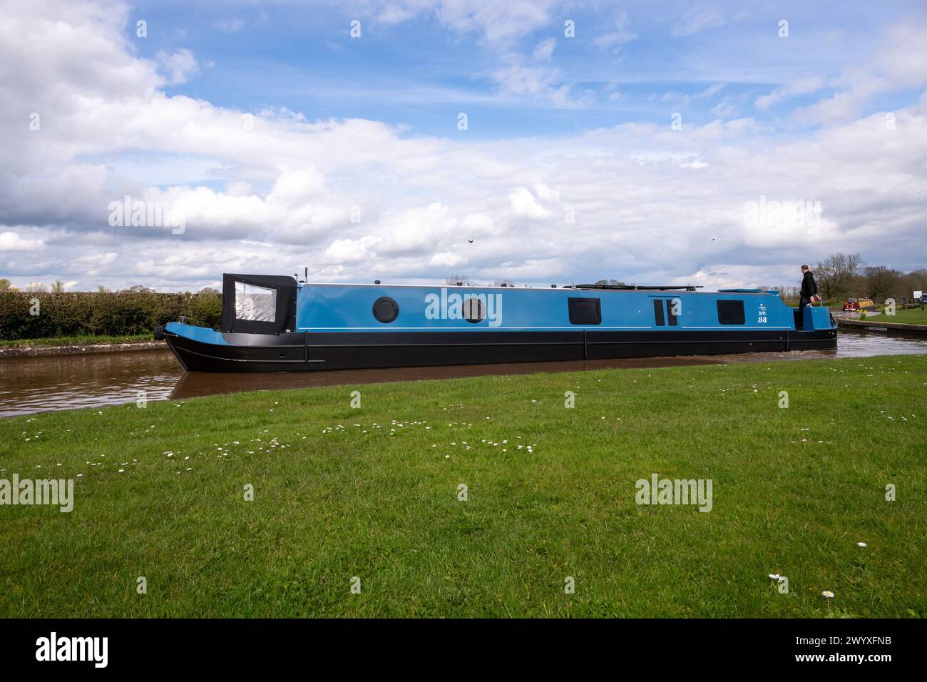 Smart new hi-res stock photography and images - Alamy