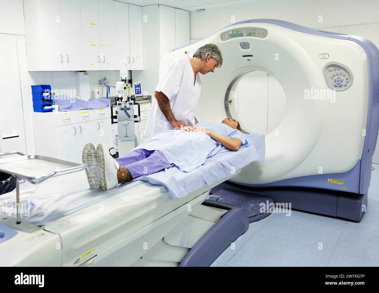 CAT (Computerized Axial Tomography) scan, Radiology, Medical imaging ...