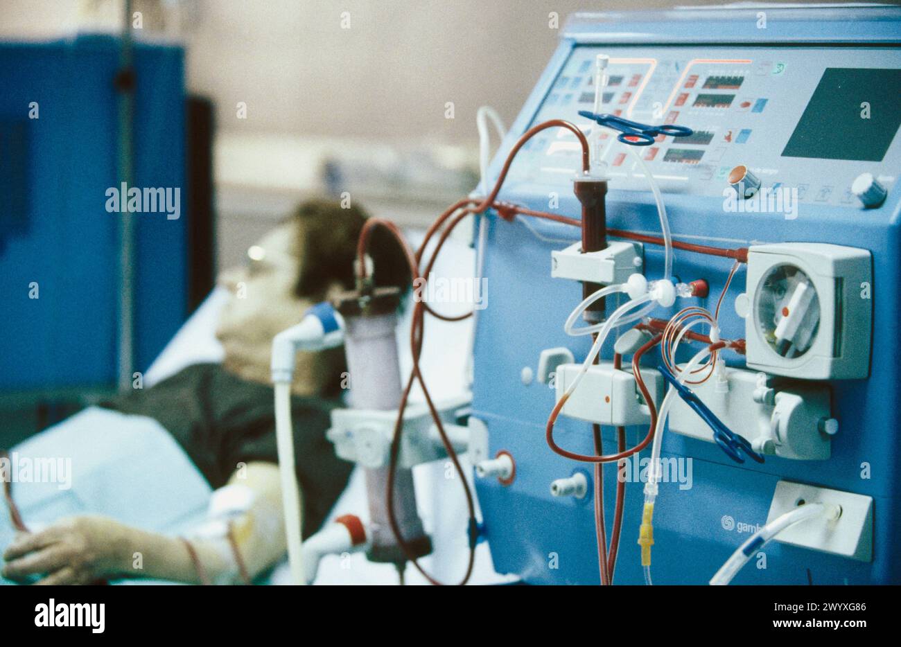 Patient up dialysis machine hi-res stock photography and images - Alamy