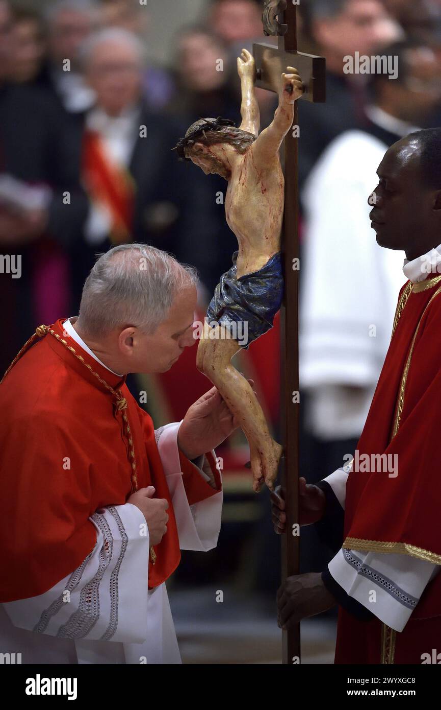 Cardinal robert francis prevost hi-res stock photography and images - Alamy