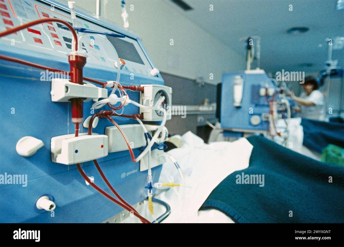 Patient up dialysis machine hi-res stock photography and images - Alamy