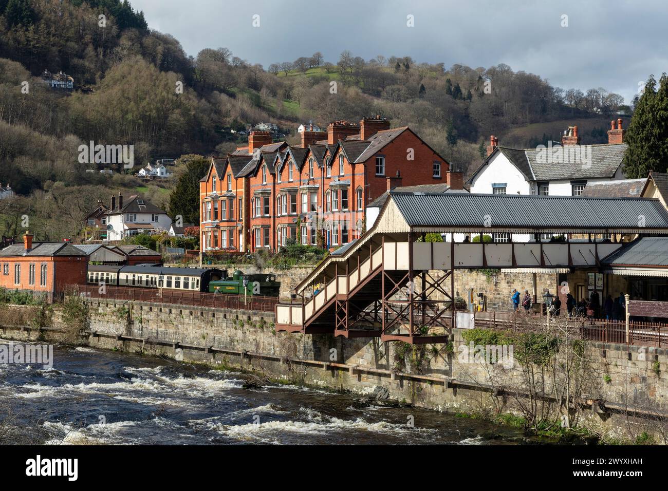Llangollen dampfeisenbahn hi-res stock photography and images - Alamy