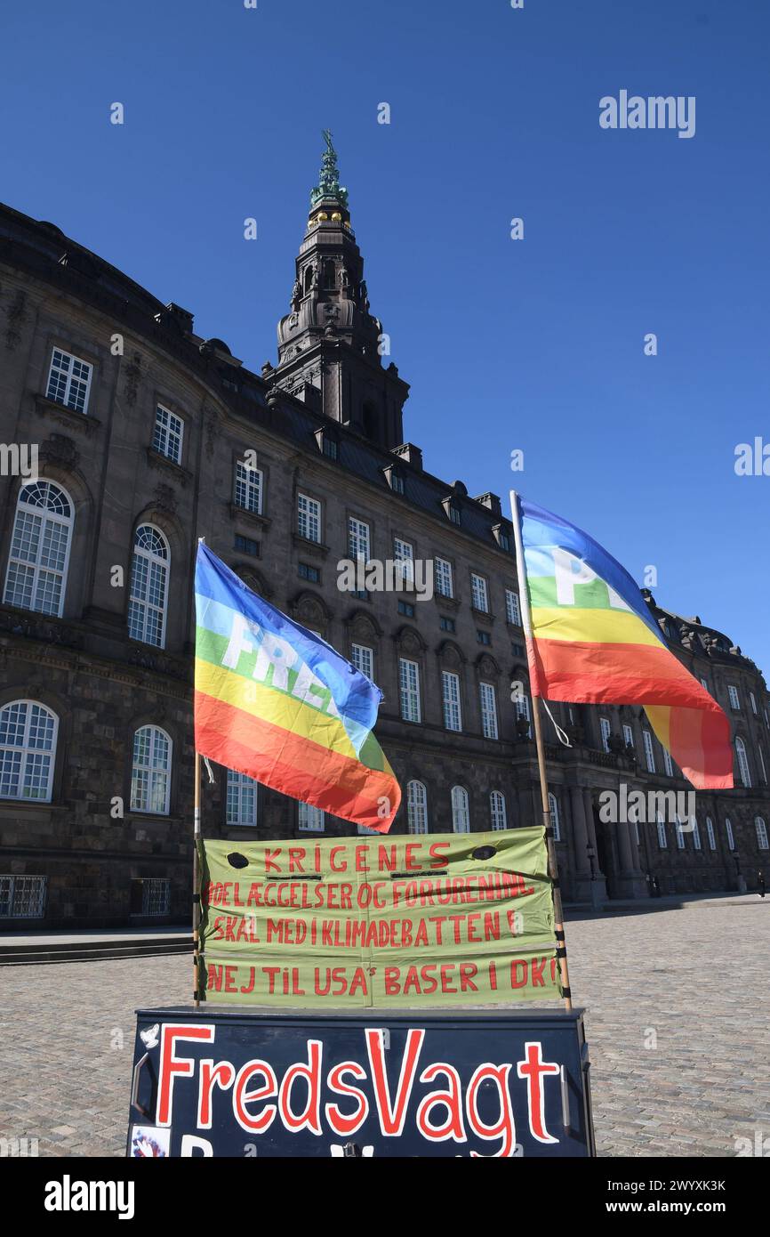 Danish peace watch hi-res stock photography and images - Alamy