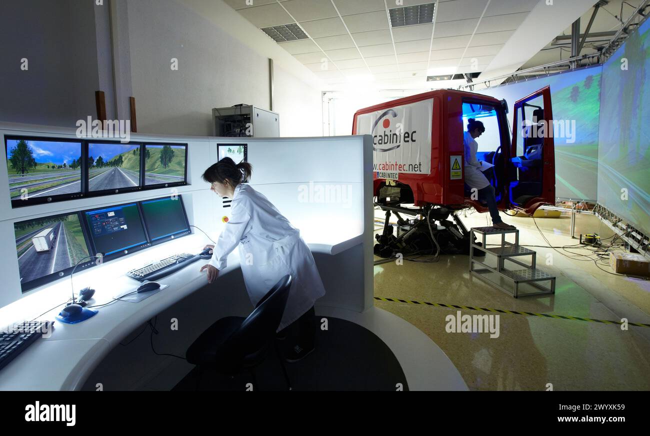 Mixed Simulator truck / bus System Integration in the architecture ...