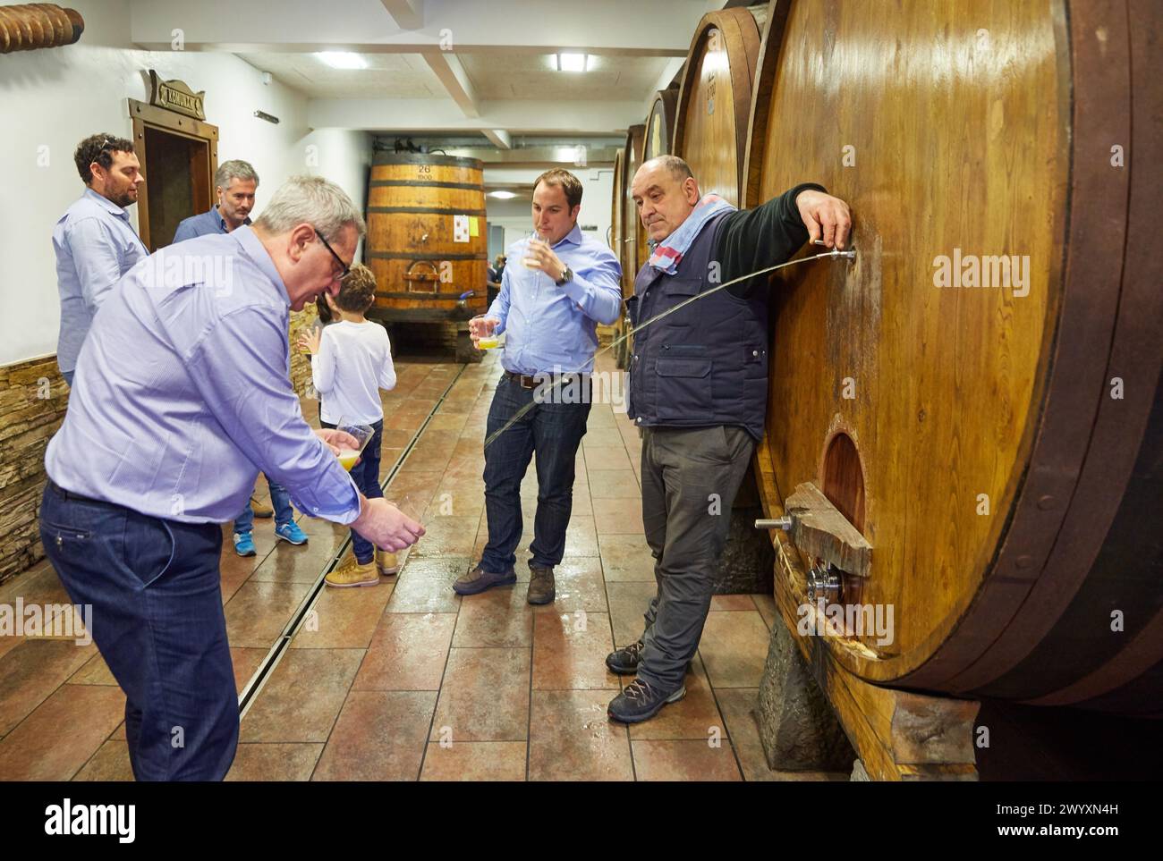 Sidreria Barkaiztegi, Cider house, Martutene, Donostia, San Sebastian ...