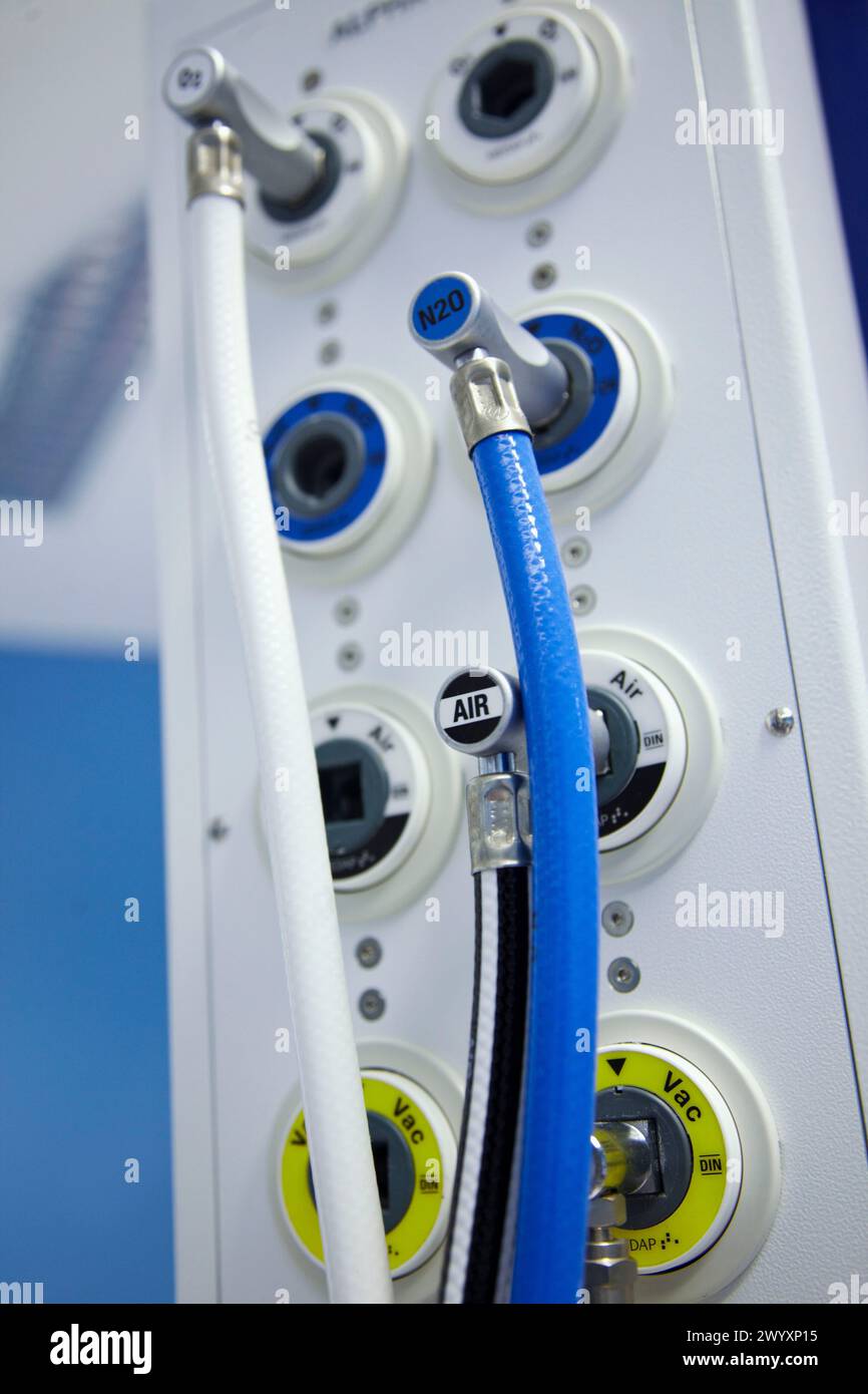 Automated valves hi-res stock photography and images - Alamy