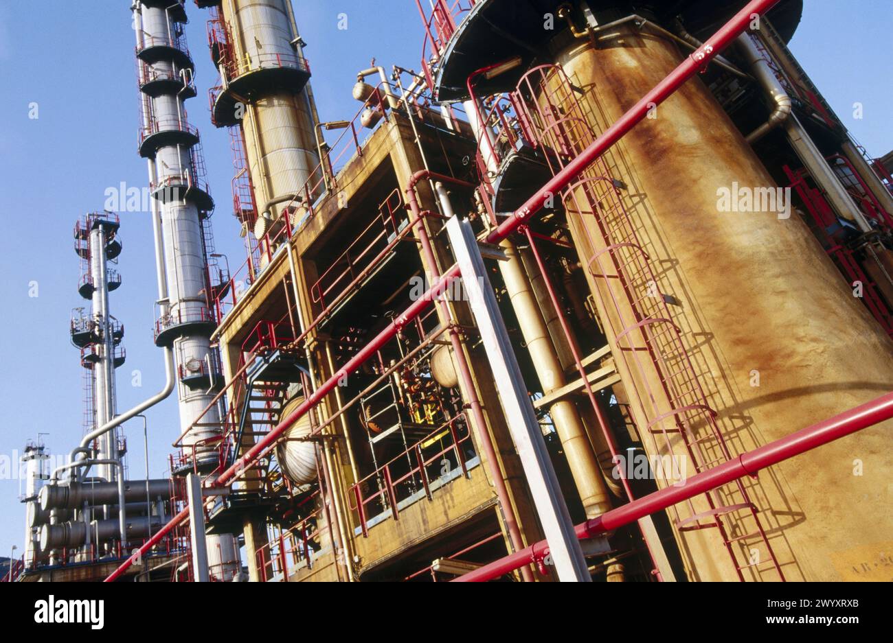 Oil refinery. Biscay. Spain Stock Photo - Alamy
