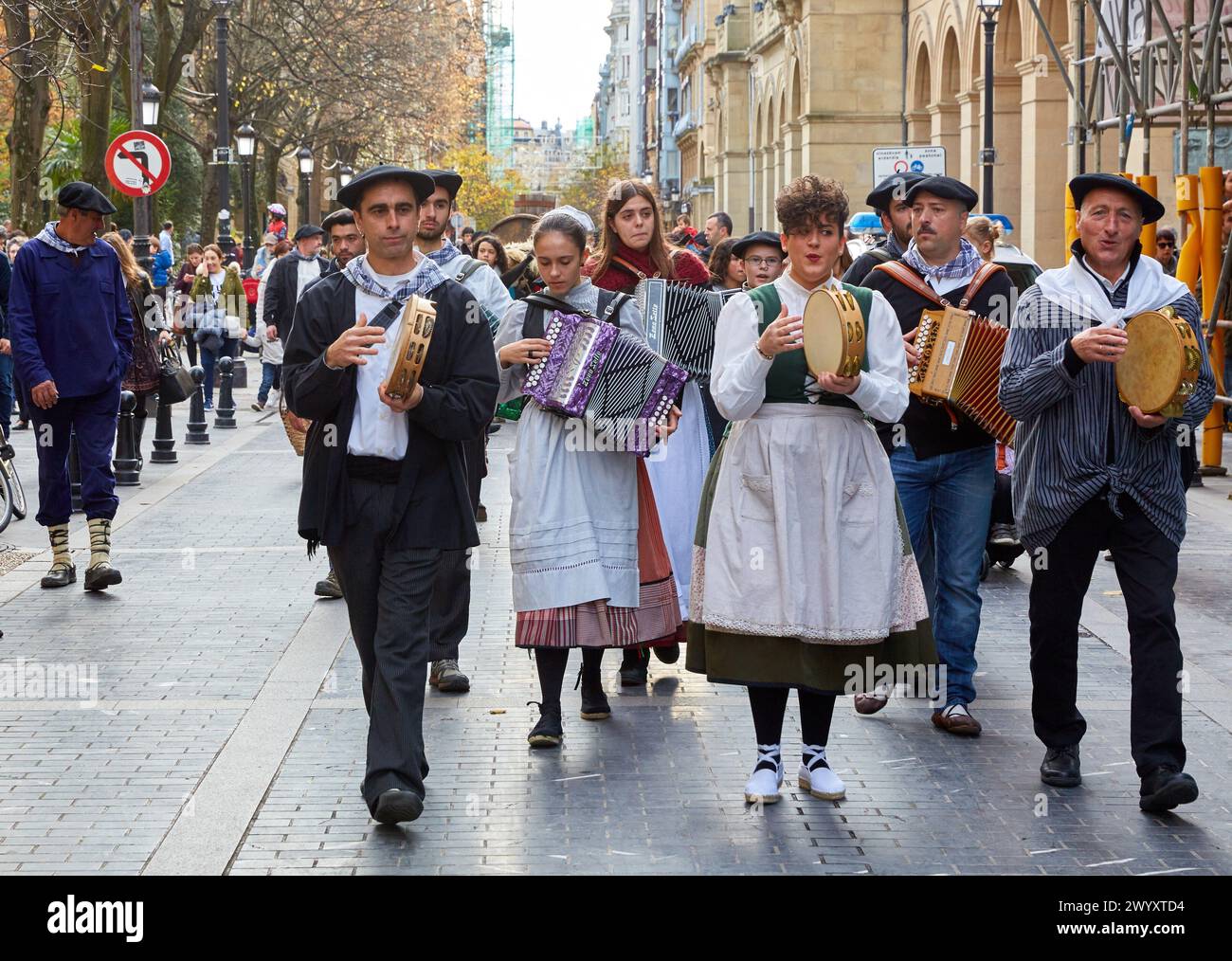 Sagardo Apurua, Celebration of the cider, Basque regional costumes ...