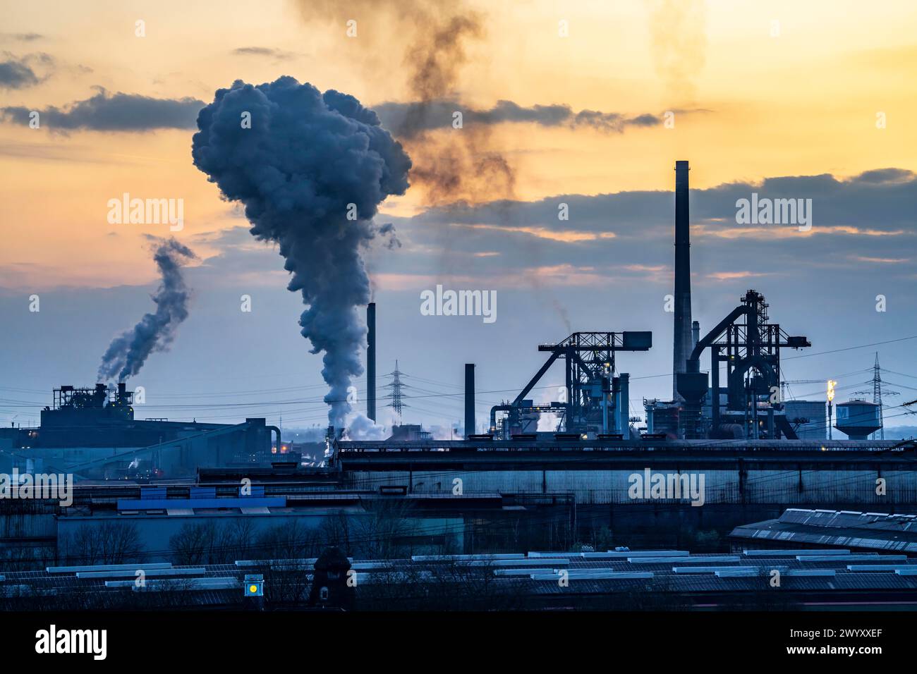 Steel works, Hüttenwerke Krupp-Mannesmann, HKM in Duisburg-Hüttenheim ...
