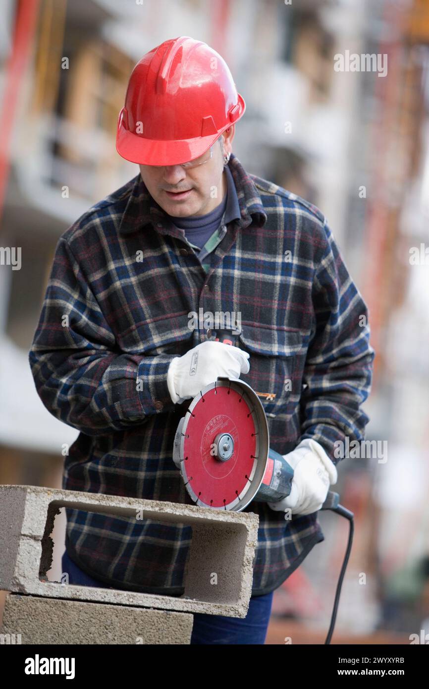Concrete cutting machine hi-res stock photography and images - Alamy