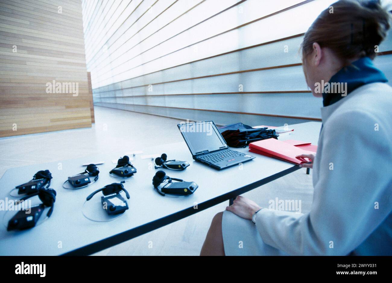 Hostess hostesses hi-res stock photography and images - Alamy