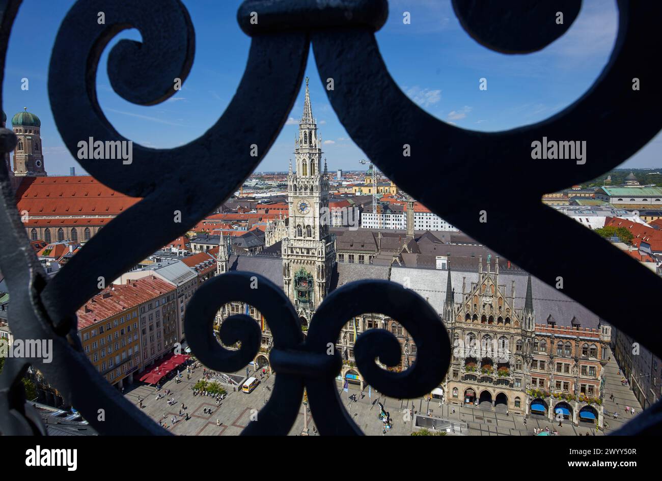 Elevated cityscape marienplatz munich hi-res stock photography and ...