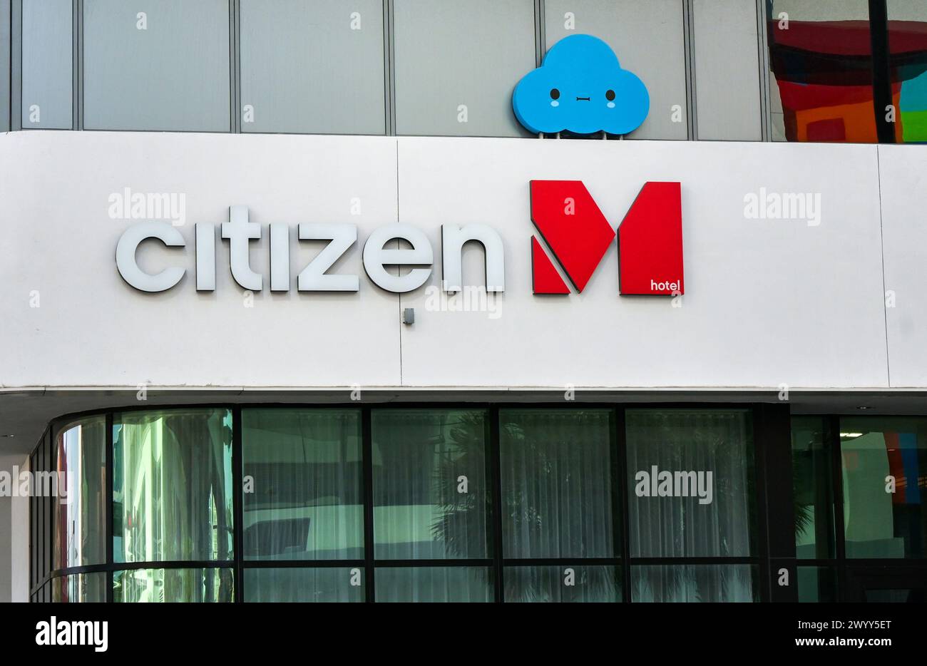 M building logo hi-res stock photography and images - Alamy