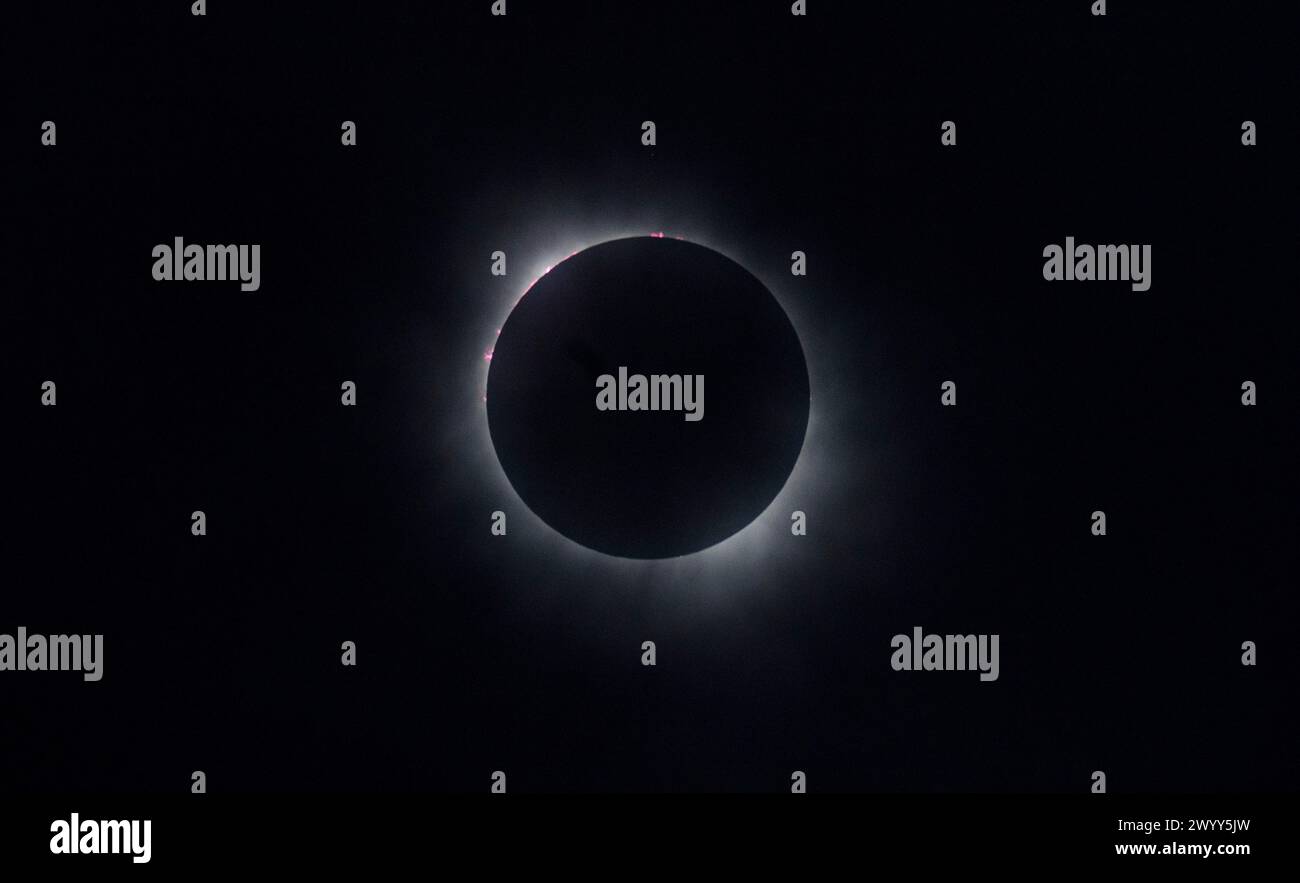 Eclipse 2024 kerrville hi-res stock photography and images - Alamy