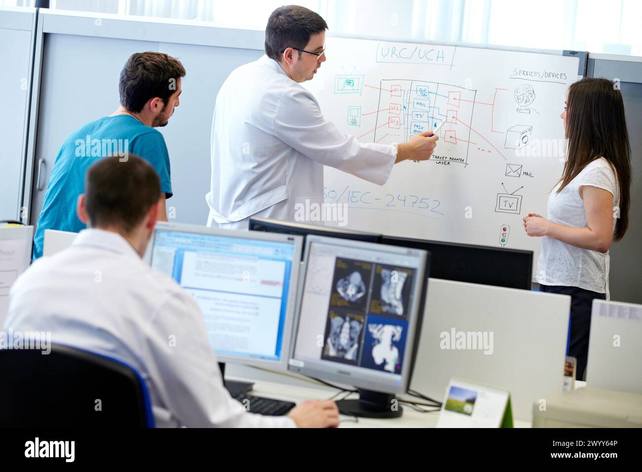 Lab technicians whiteboard hi-res stock photography and images - Alamy