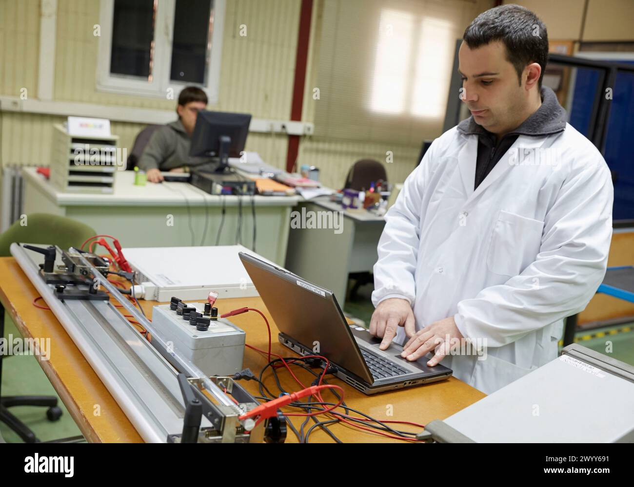 Resistance measurement test. Low Voltage Electric Laboratory ...