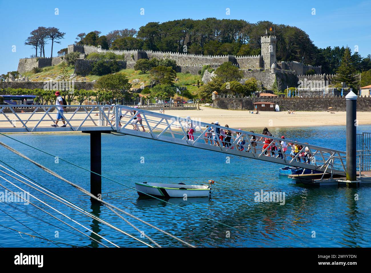 Monterreal castle and Marina, Baiona, Bayona, Pontevedra, Galicia ...