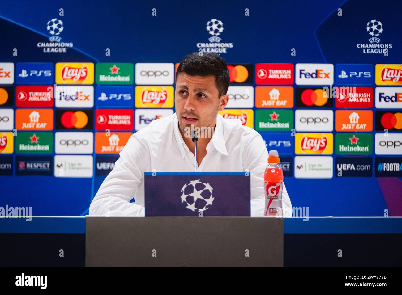 Madrid, Madrid, Spain. 8th Apr, 2024. Rodrigo Hernandez Cascante (Rodri ...