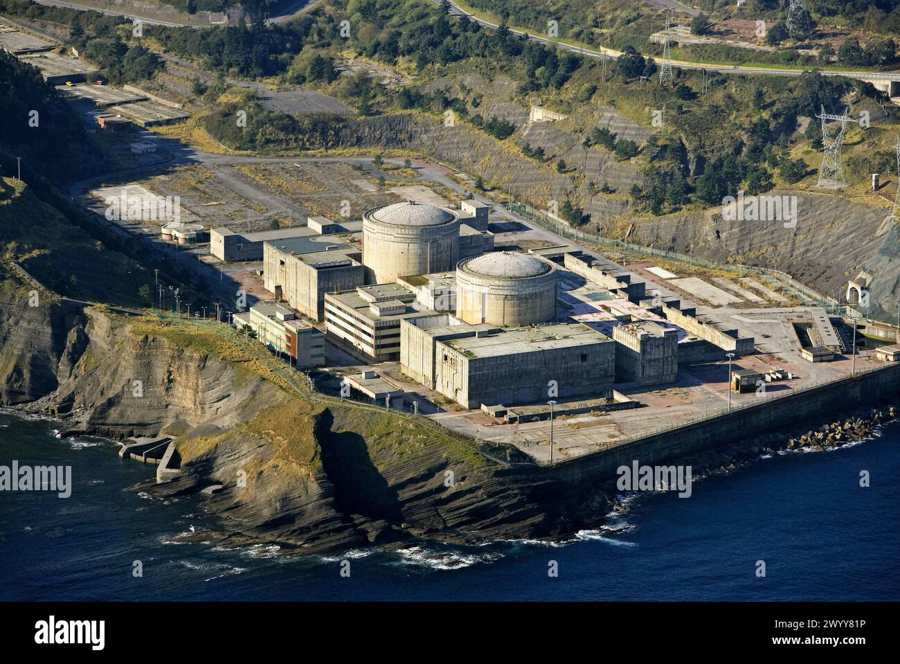 Lemoniz nuclear power plant hi-res stock photography and images - Alamy