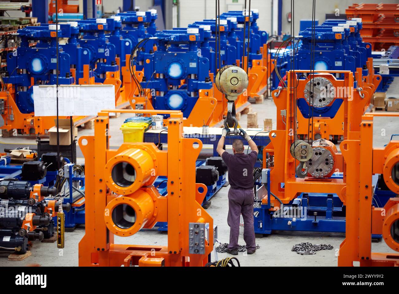 Assembly and manufacturing od Rolling mill gear boxes, Mechanical ...