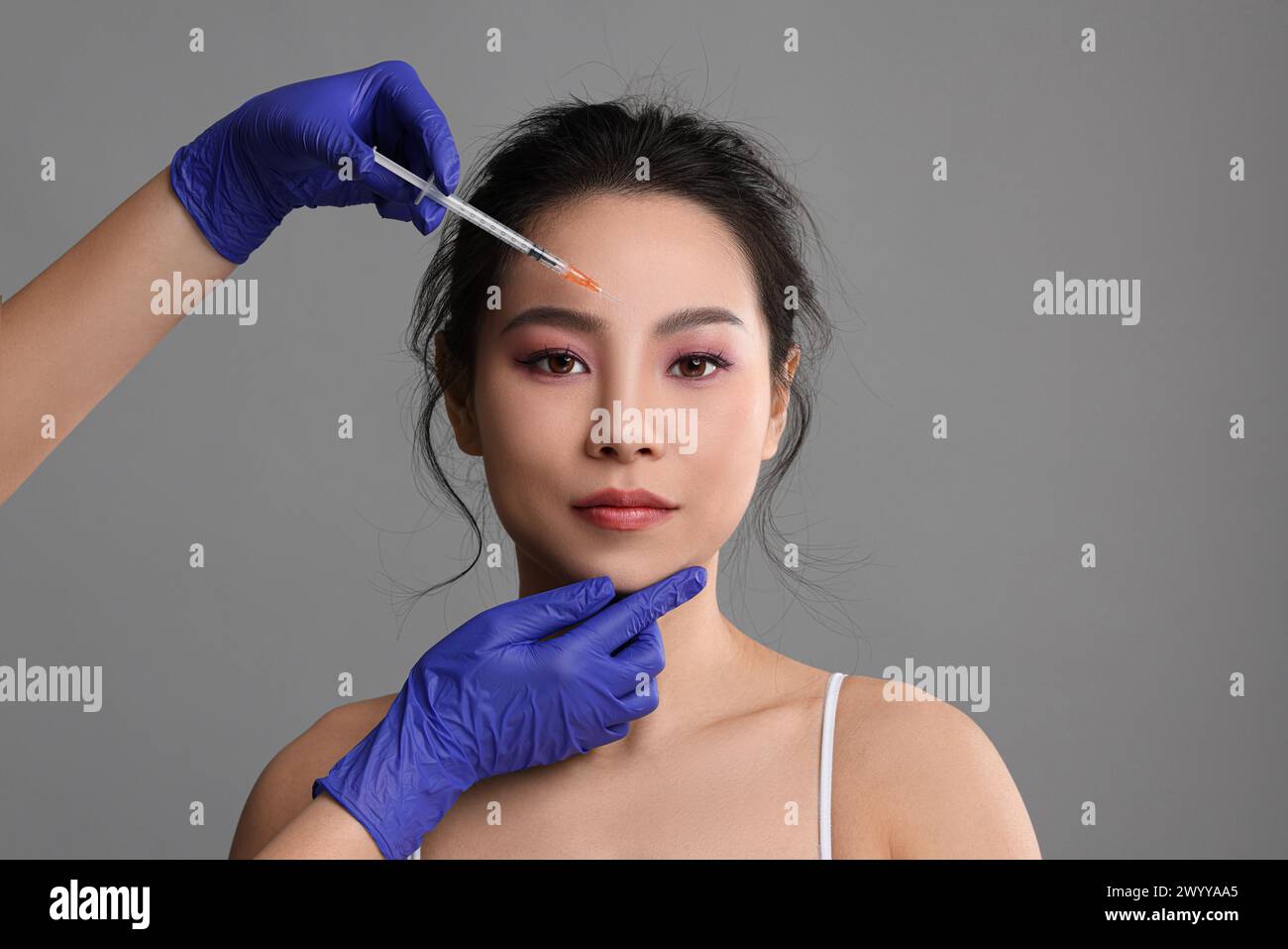 Facial injection hi-res stock photography and images - Alamy