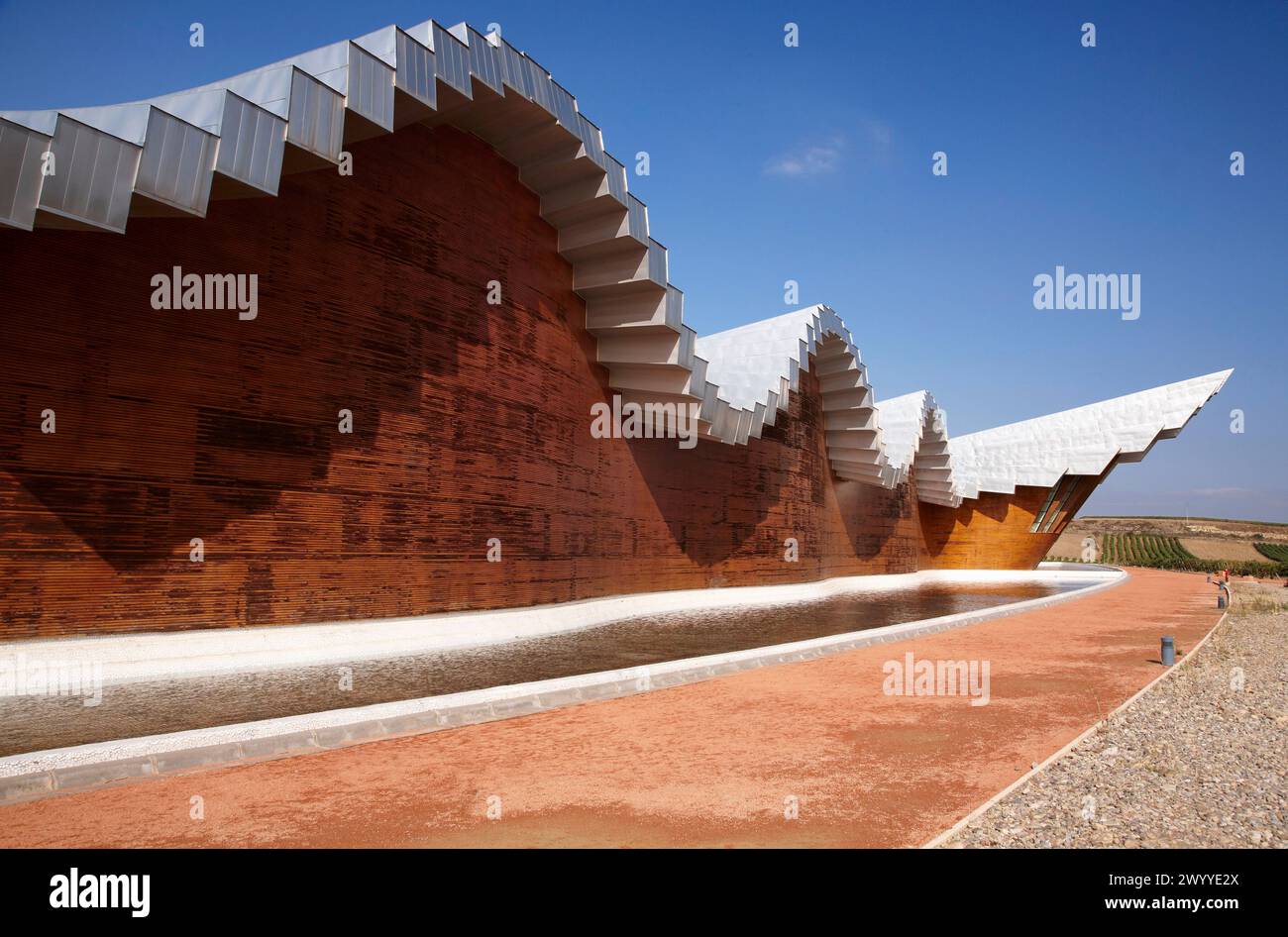 Ysios winery building designed by architect Santiago Calatrava ...