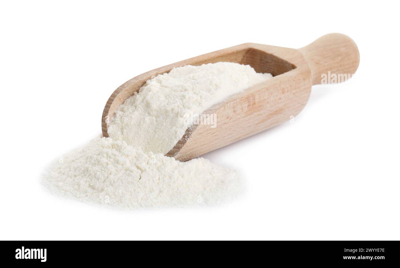Baking powder and scoop isolated on white Stock Photo - Alamy