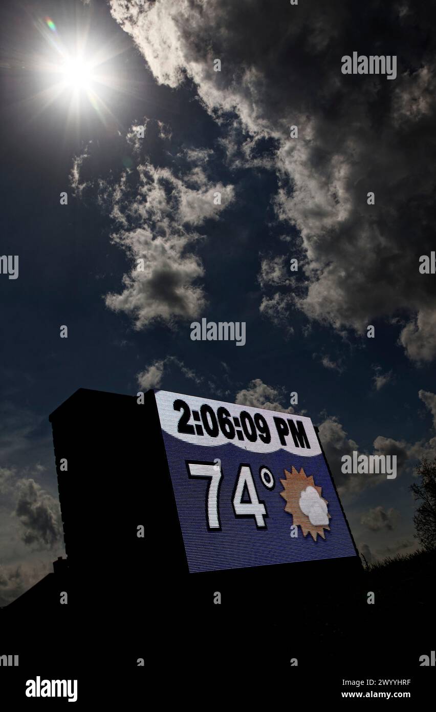 Solar eclipse 99 hi-res stock photography and images - Alamy