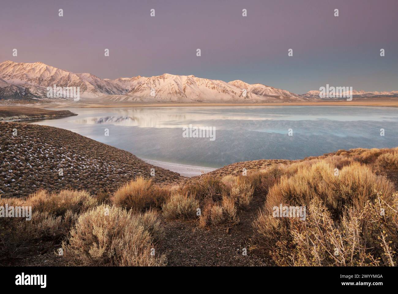 Beautiful nature scene in early winter mountains. Sierra Nevada ...