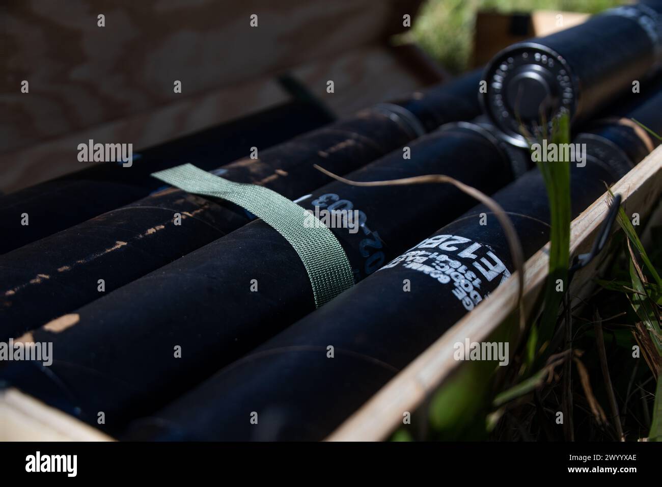 60mm mortar system hi-res stock photography and images - Alamy