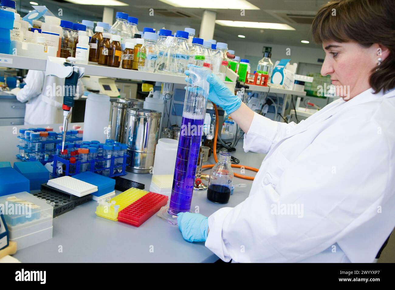 Substance staining, biopharmaceutical lab, development of new ...