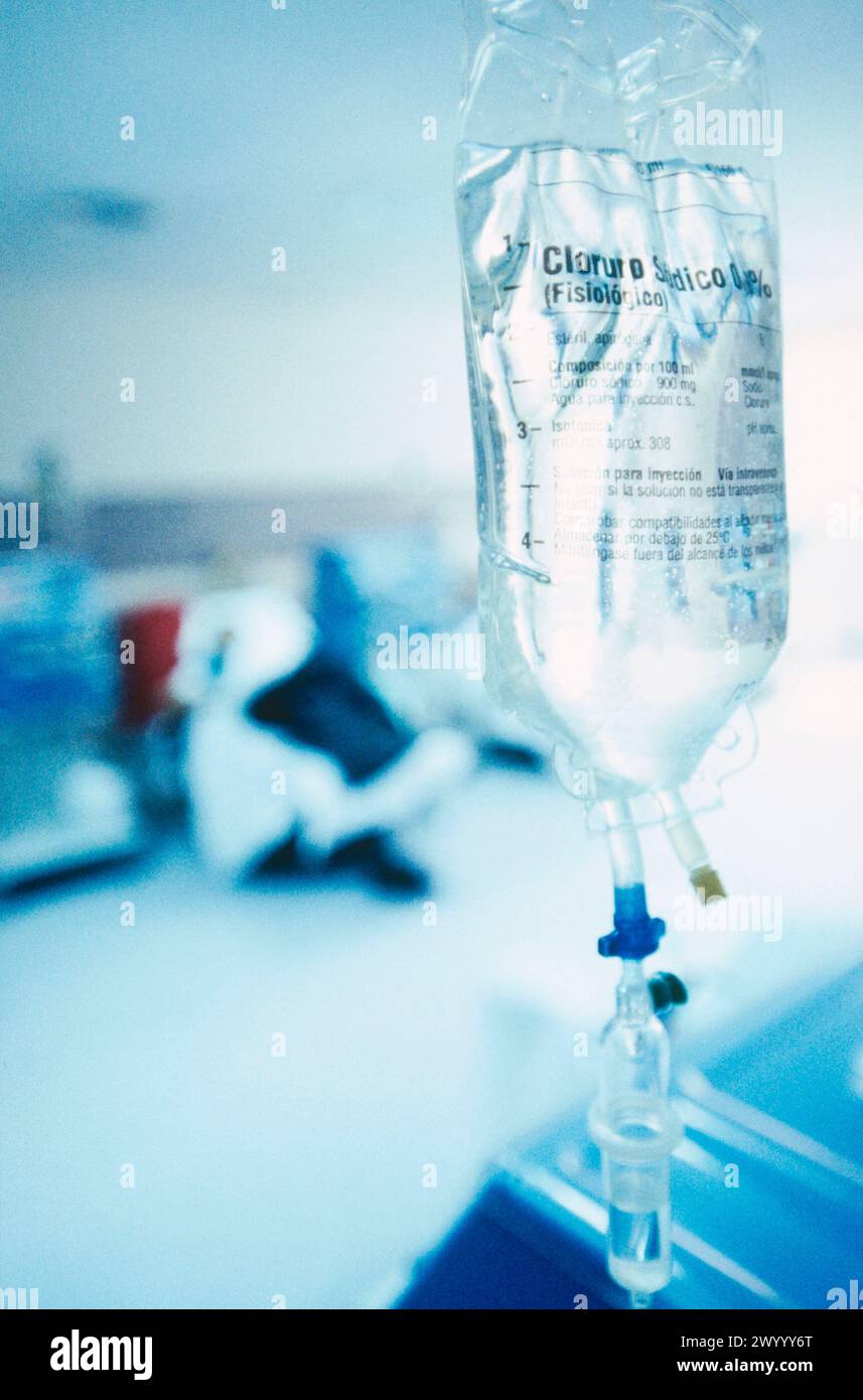 Dialysis bag hi-res stock photography and images - Alamy