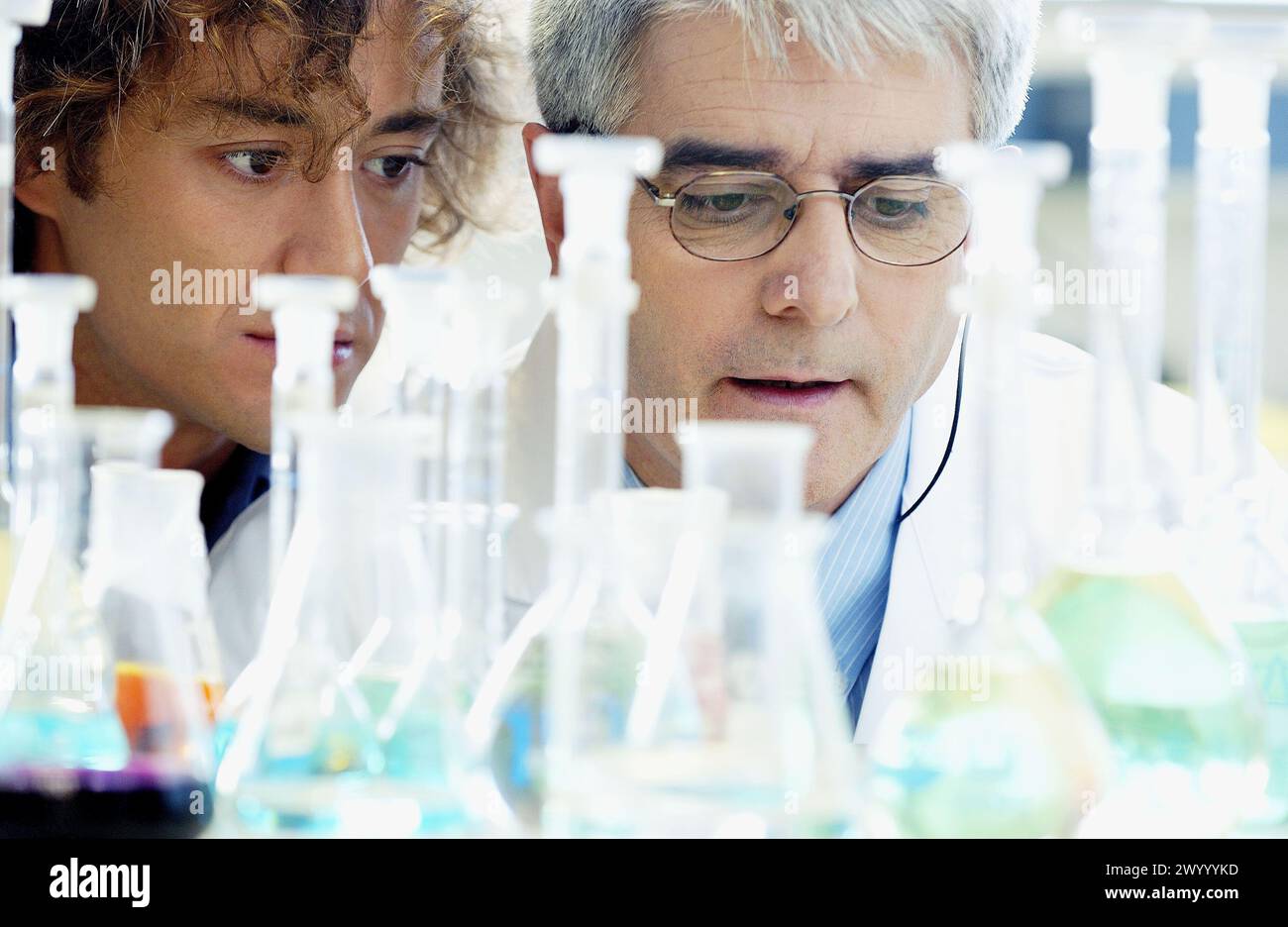 Chemical characterization laboratory Stock Photo - Alamy