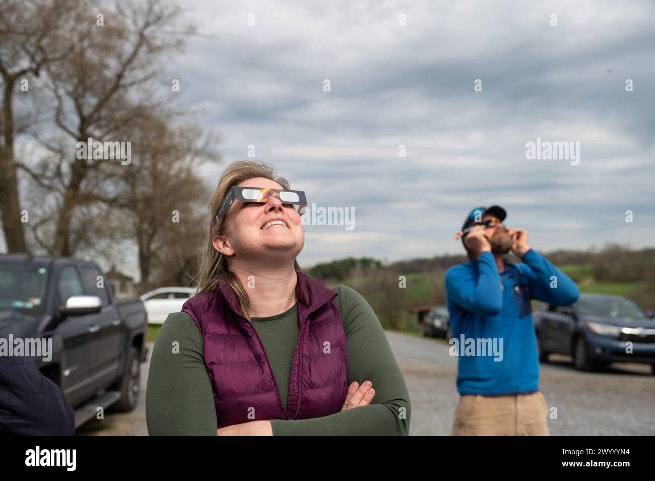 Unionville, Pennsylvania, USA. 7th Apr, 2024. Eclipse watchers gather ...