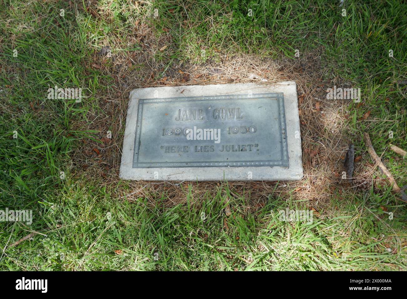 North Hollywood, California, USA 5th April 2024 Actress Jane Cowl Grave ...