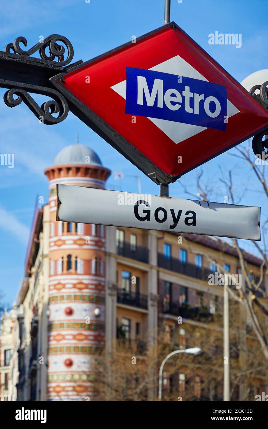 Goya metro sign hi-res stock photography and images - Alamy