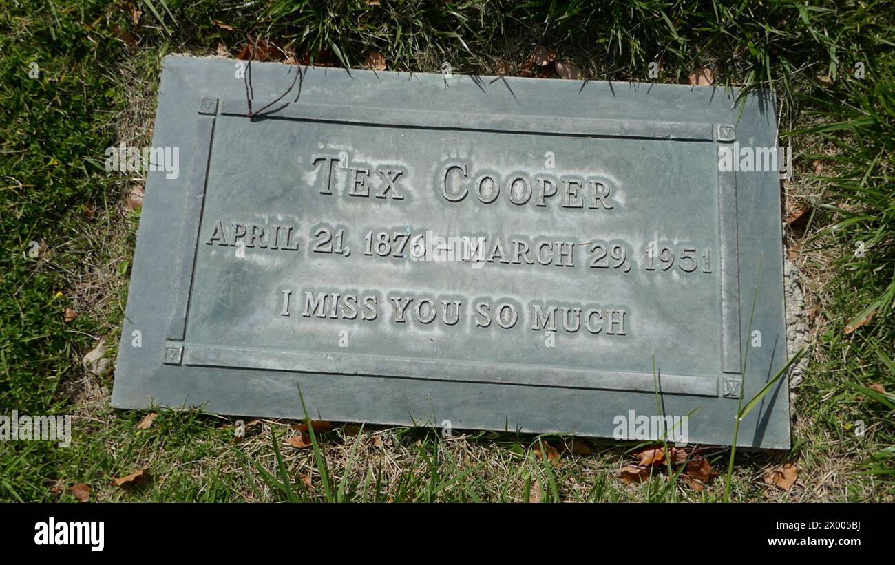 North Hollywood, California, USA 5th April 2024 Actor Tex Cooper Grave ...