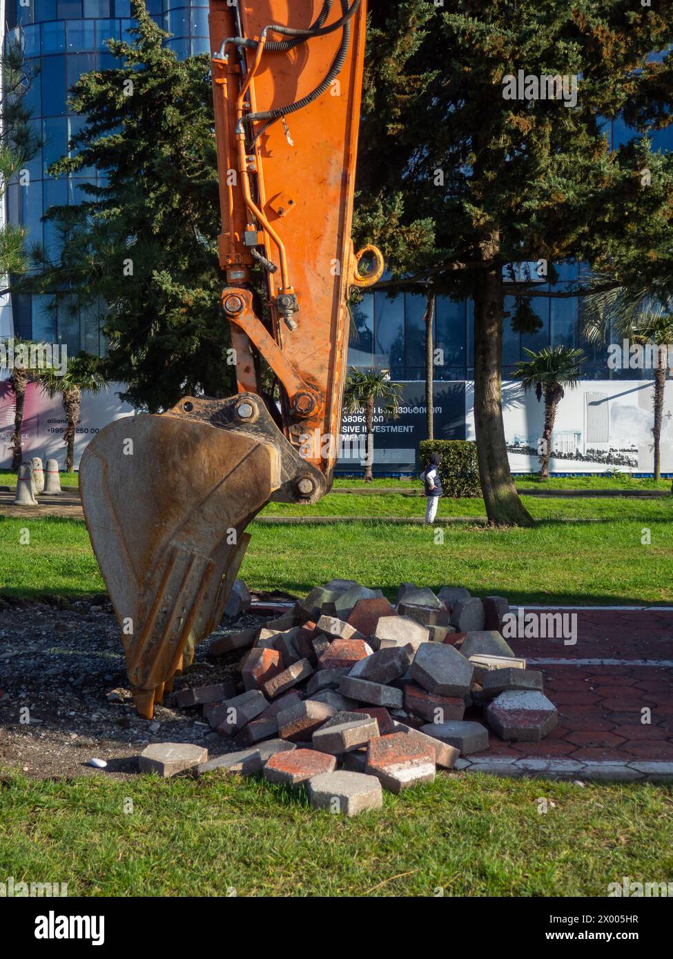 Asphalt paving steel wheel hi-res stock photography and images - Alamy