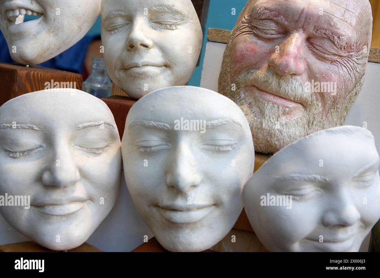 Face masks england indoors hi-res stock photography and images - Alamy