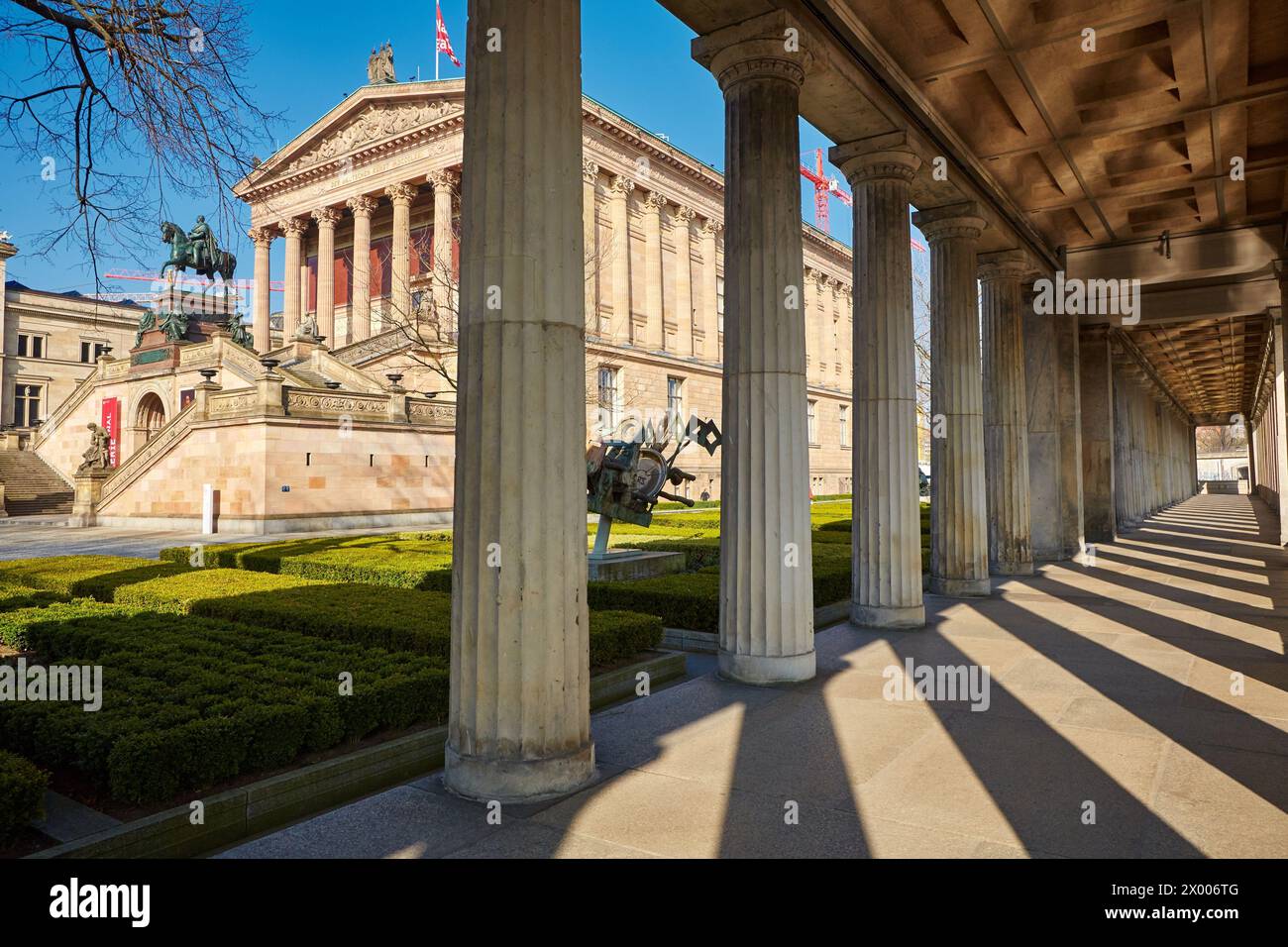Altes nationalgalerie berlin hi-res stock photography and images - Alamy