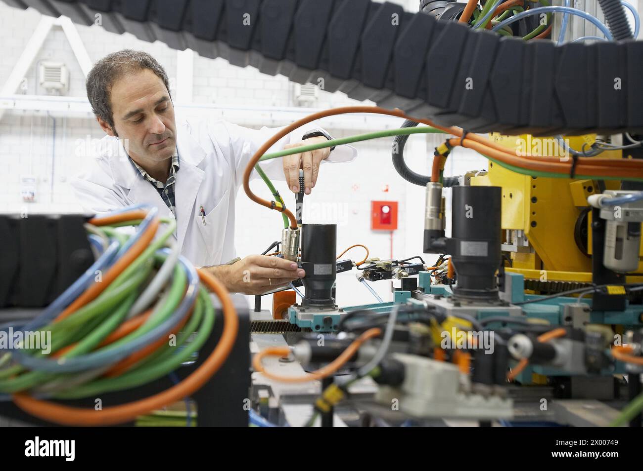 Sistema avanzado hi-res stock photography and images - Alamy