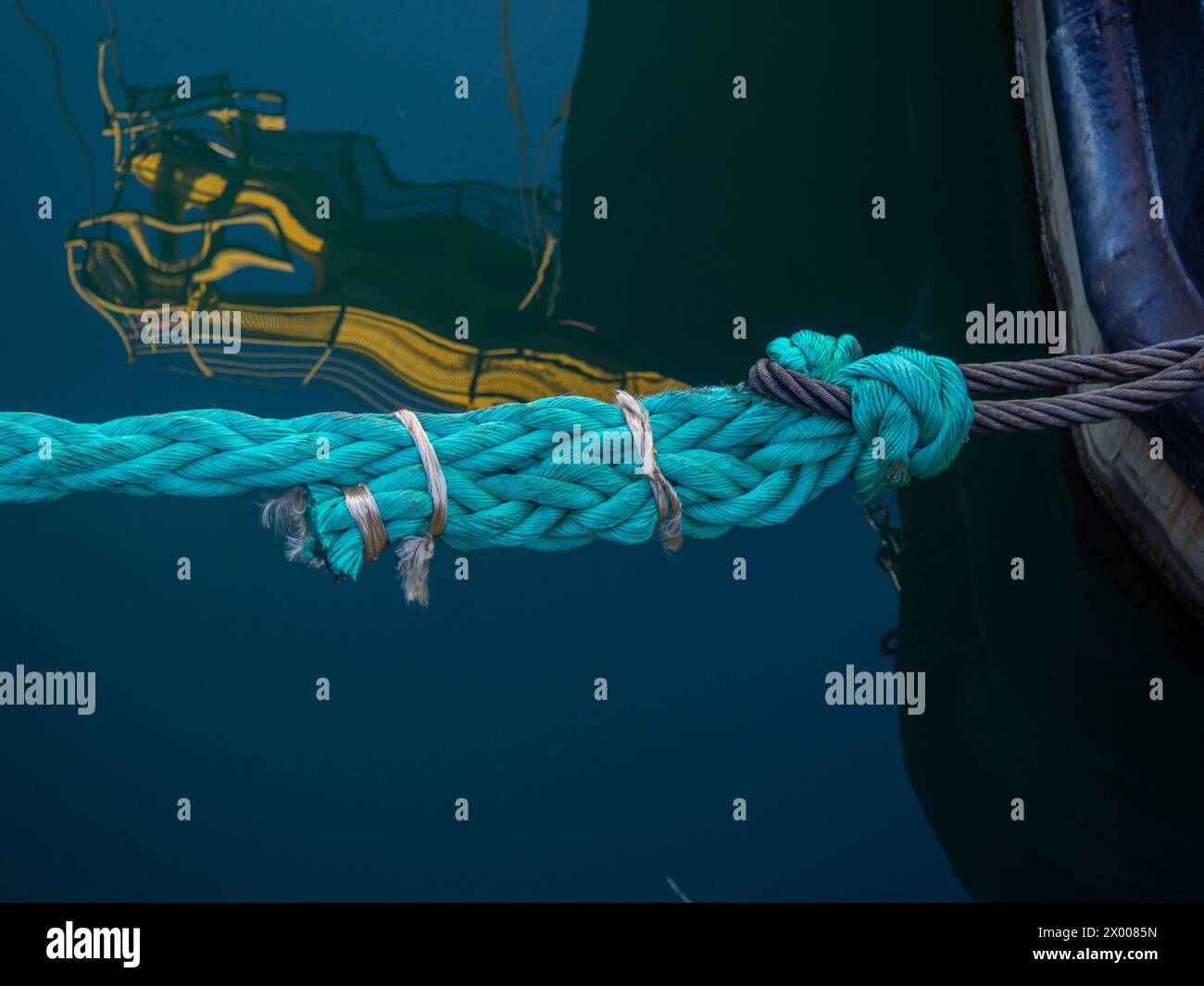 Knots on a tense mooring line. Fastening the ship to the shore. Tight ...