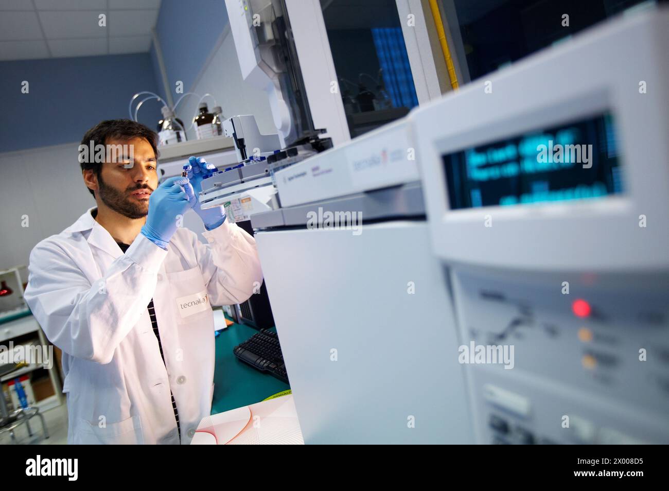 Chromatograph, Technology Research Center, Tecnalia Construction ...