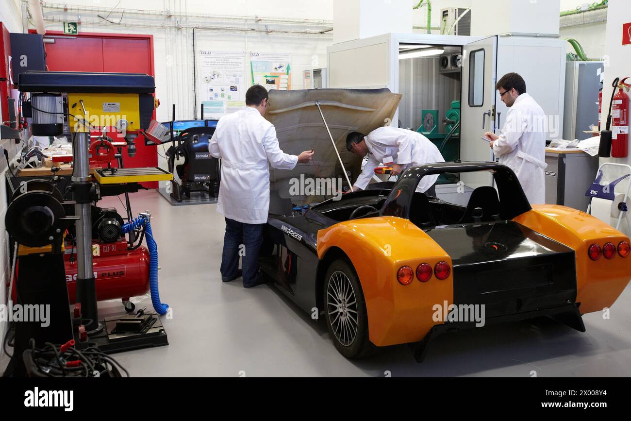 Dynacar electric car, new concepts and components development platform ...