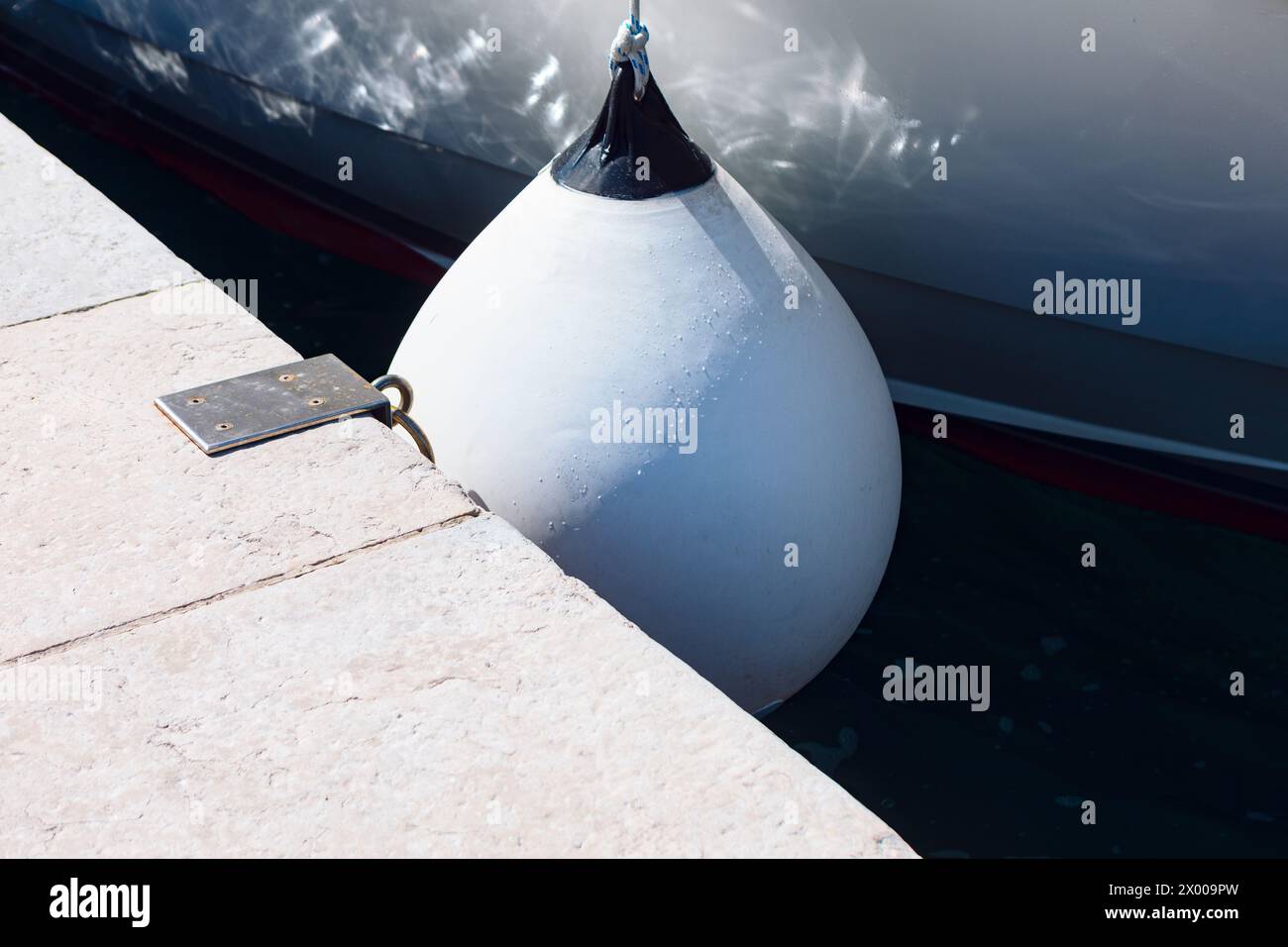 Dock Bumper Ball Inflatable Vinyl Shield Protection, Marine Mooring ...