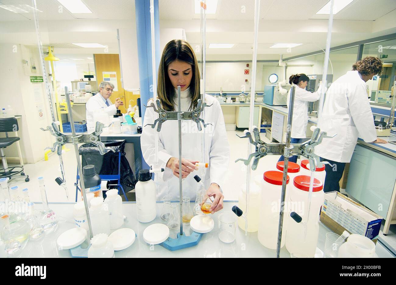 Chemical characterization laboratory Stock Photo - Alamy