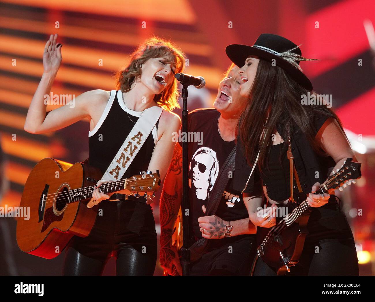 Keith Urban, Maggie Baugh, Anna Vaus perform onstage during the 2024 ...